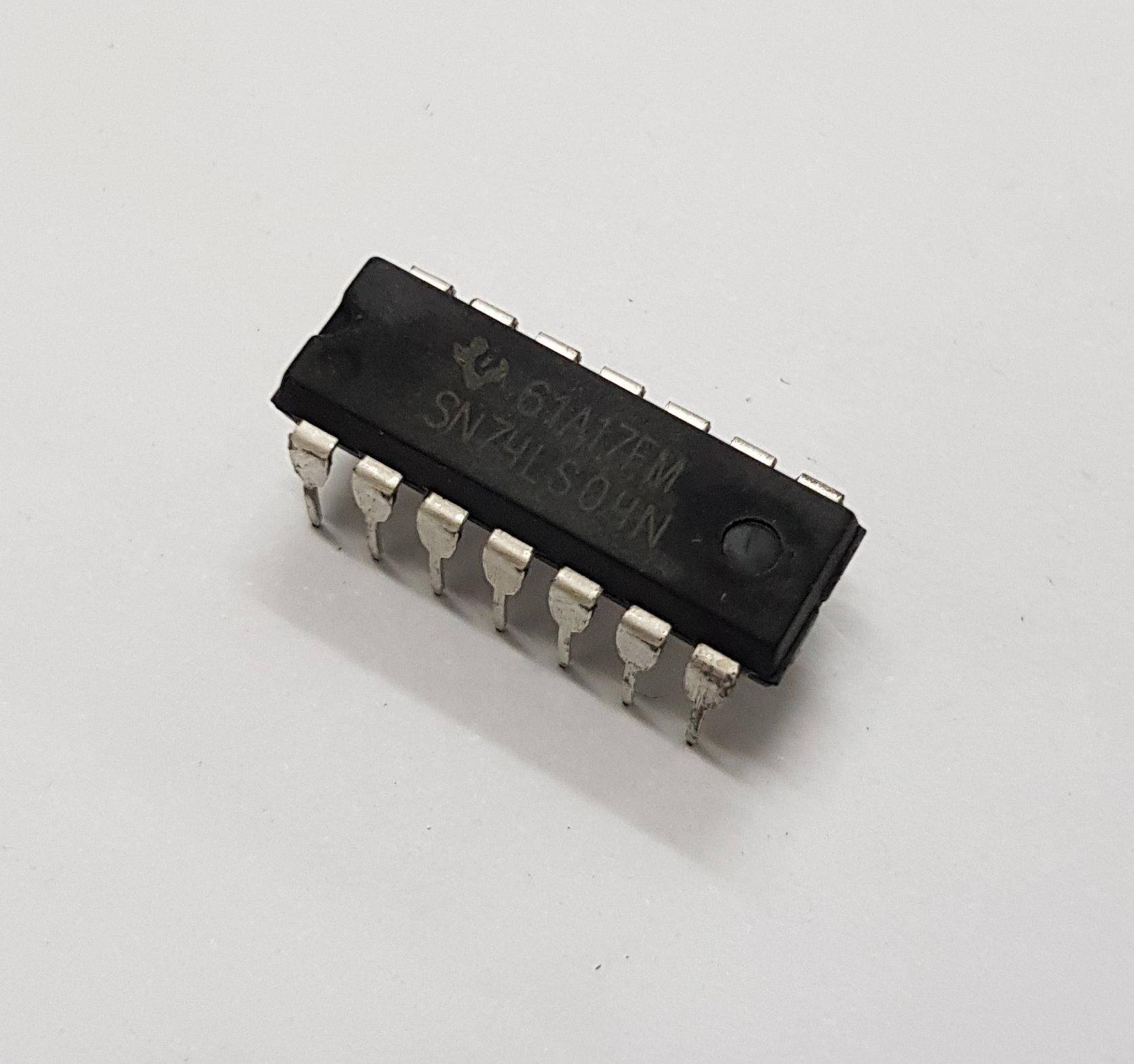 7404 / DM74LS04N / SN74LS04 / HD74LS04N / 74LS04 ( HEX INVERTERS )