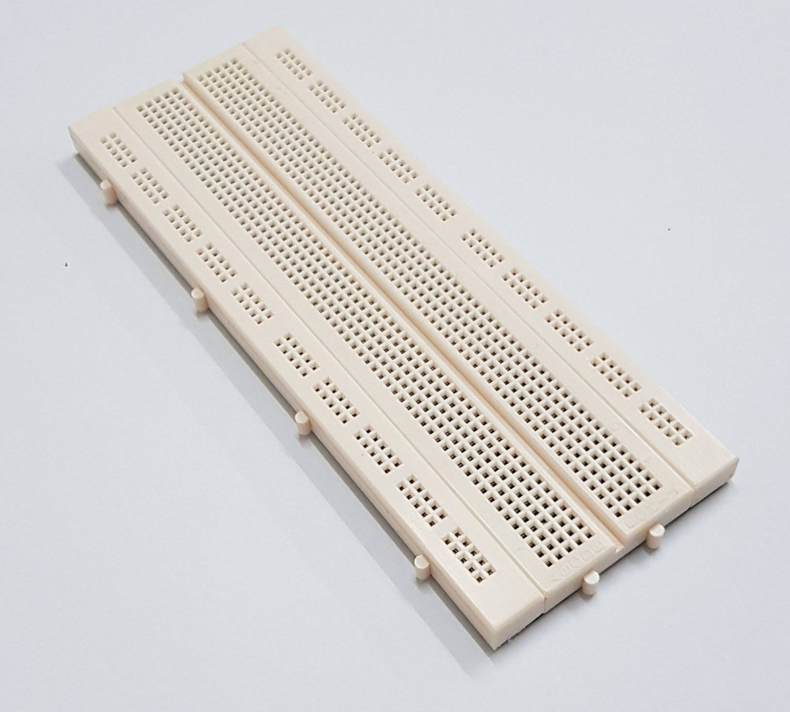 BREADBOARD SOLDERLESS BREADBOARD / PROJECT BOARD 840 TIE POINTS GL-12 ...