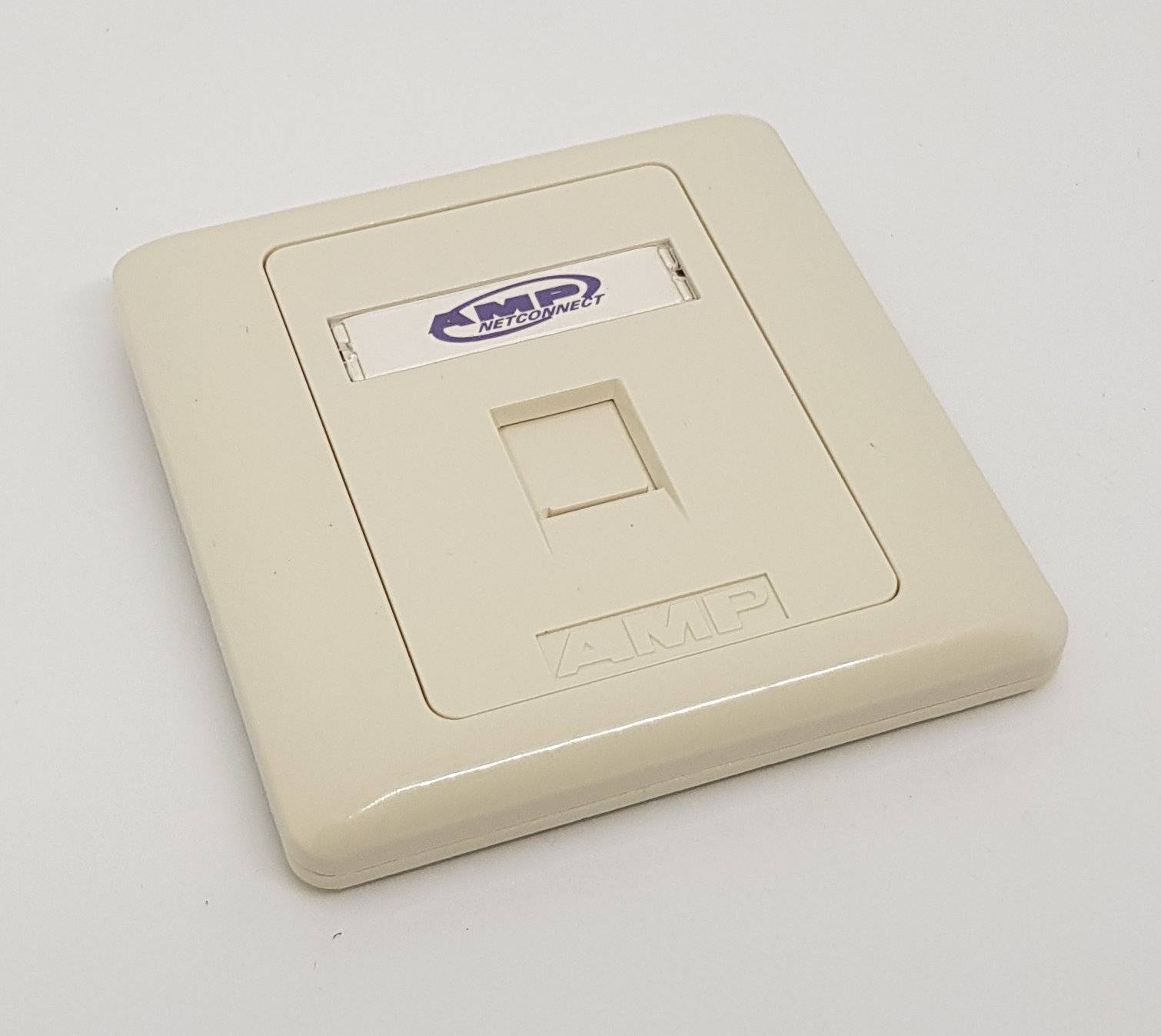 SINGLE PORT FACEPLATE KIT RJ45, 86x86, AMP NETCONNECT, TYCO ELECTRONICS