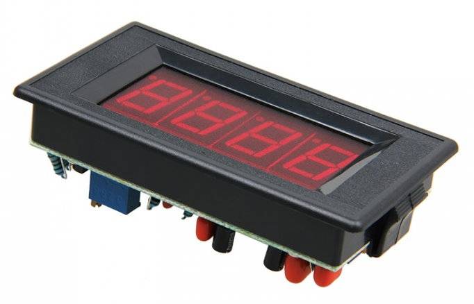 3½ RED LED DIGITAL DC AMMETER, PANEL MOUNTING